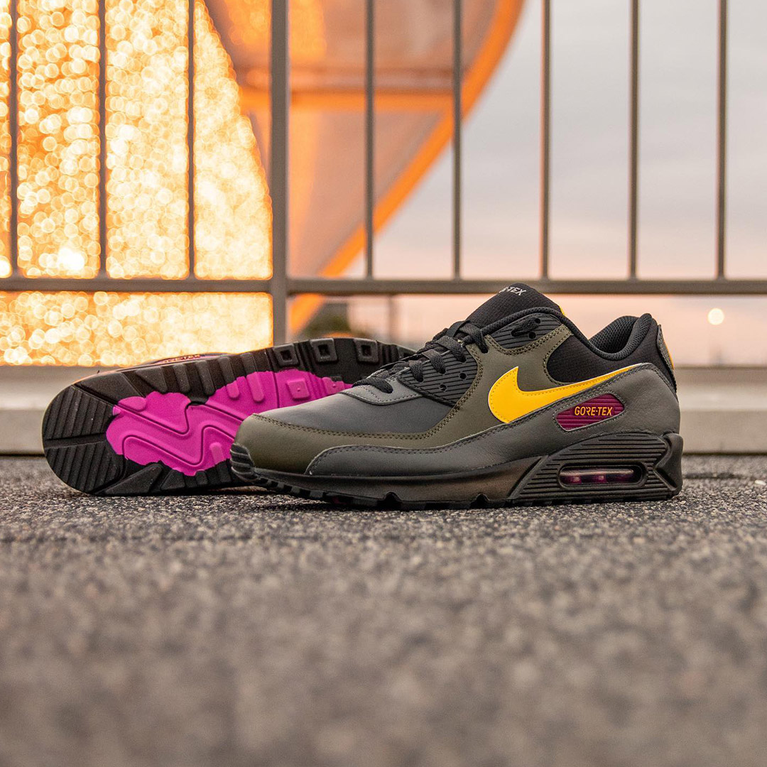 Buzz Sneaker Station - Online Shop | Buzz - Online Shop