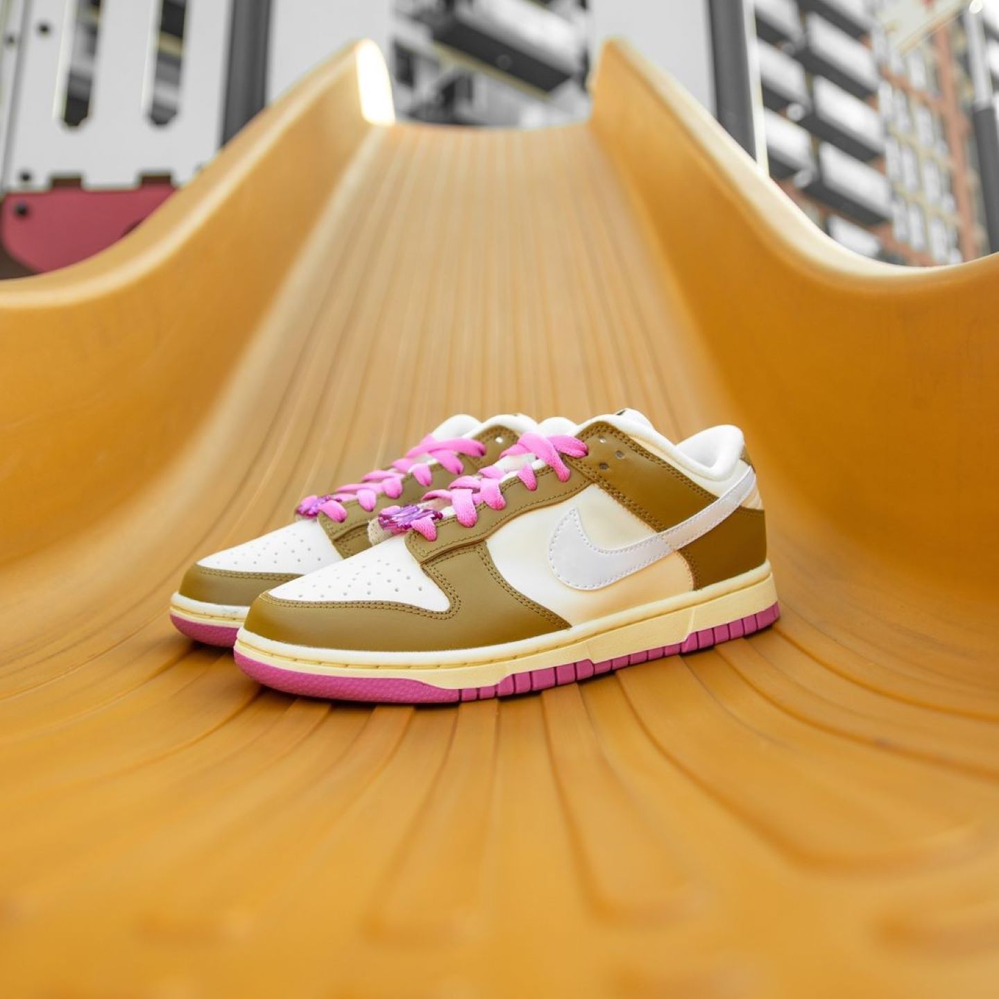 Buzz Sneaker Station | Buzz - Online Shop