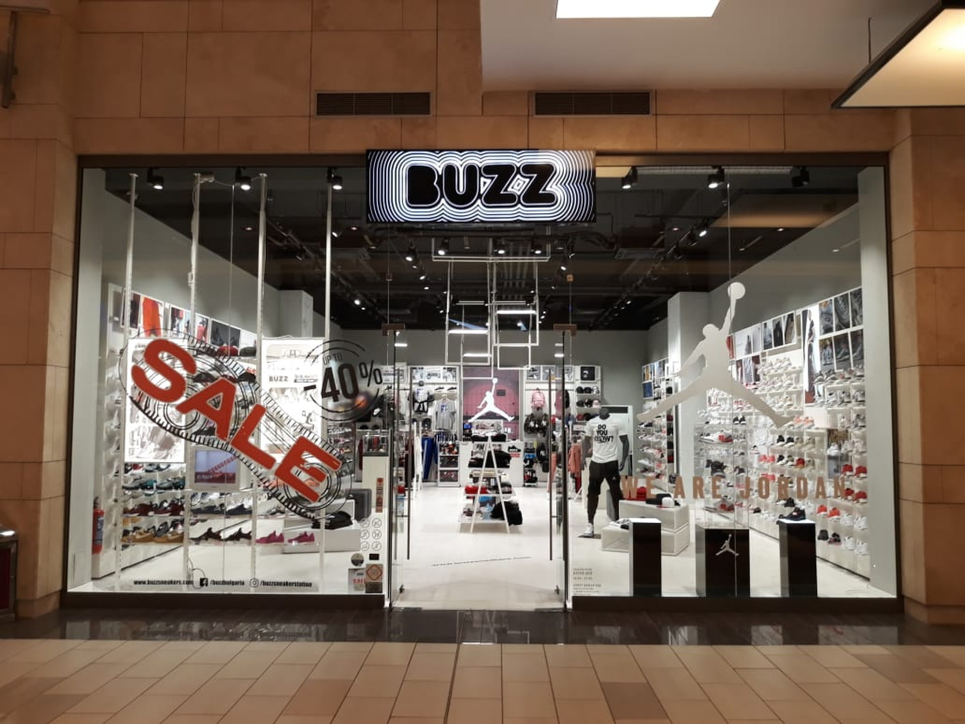 buzz city mall